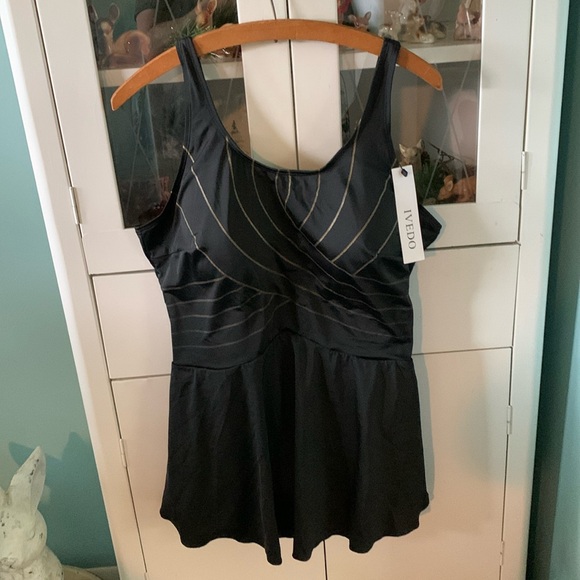 ivedo | Swim | Ivedo Sz 8w Skirted One Piece Swimsuit Nwt Built In ...